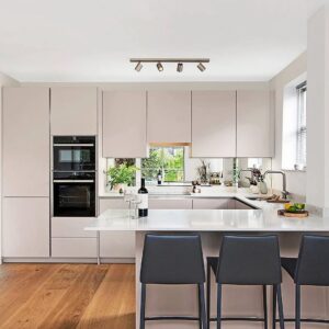 50 Fantastic U-Shaped Kitchen Ideas For Your Home