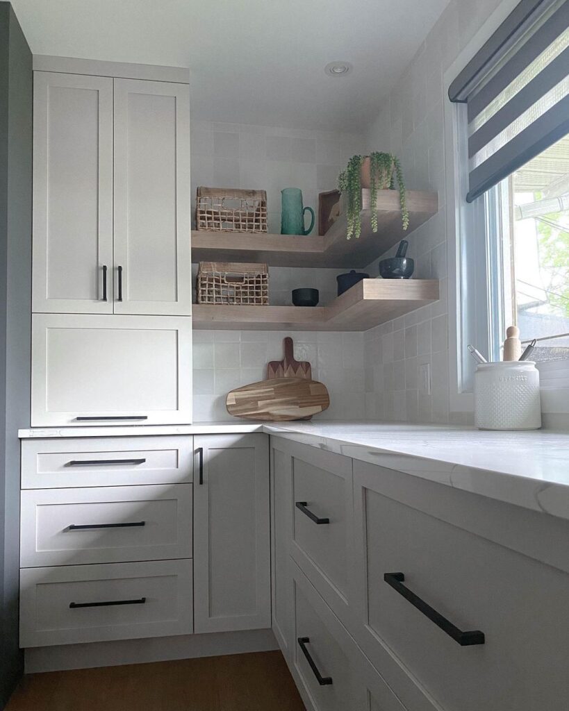 30 Brilliant Corner Kitchen Cabinets You Will Love