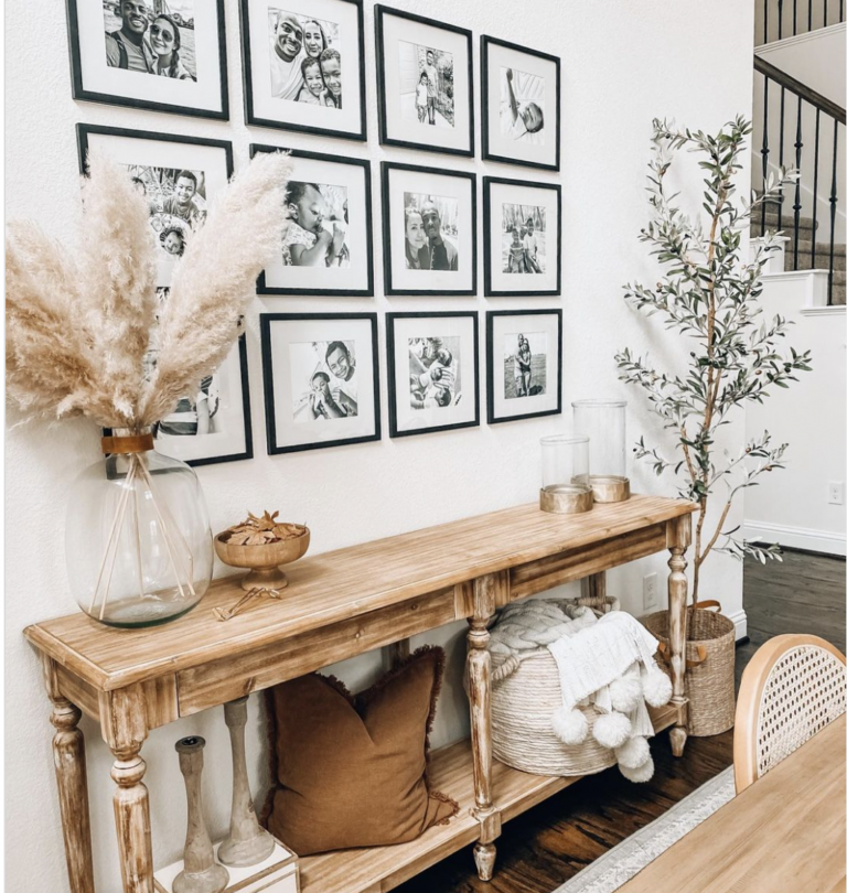 35 Amazing Console Table Decor Ideas You Should Definetly Try