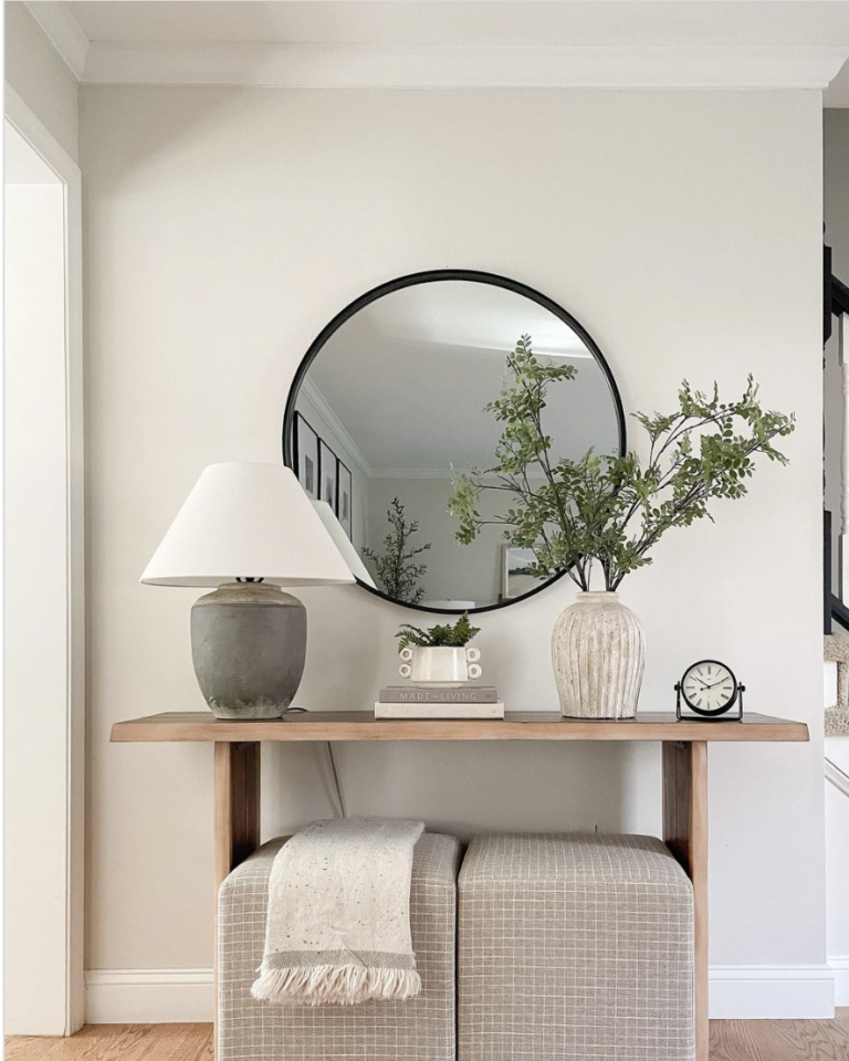35 Amazing Console Table Decor Ideas You Should Definetly Try