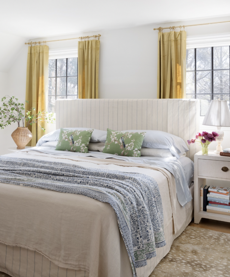 40 Fantastic Rug Under Bed Ideas To Transform Your Bedroom