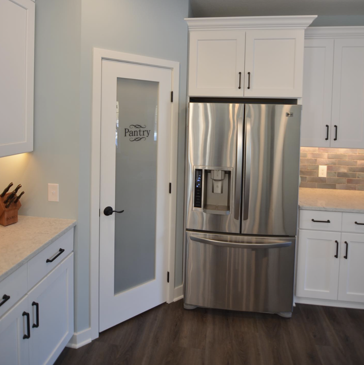 35 Amazing Corner Pantry Ideas For Easy Access