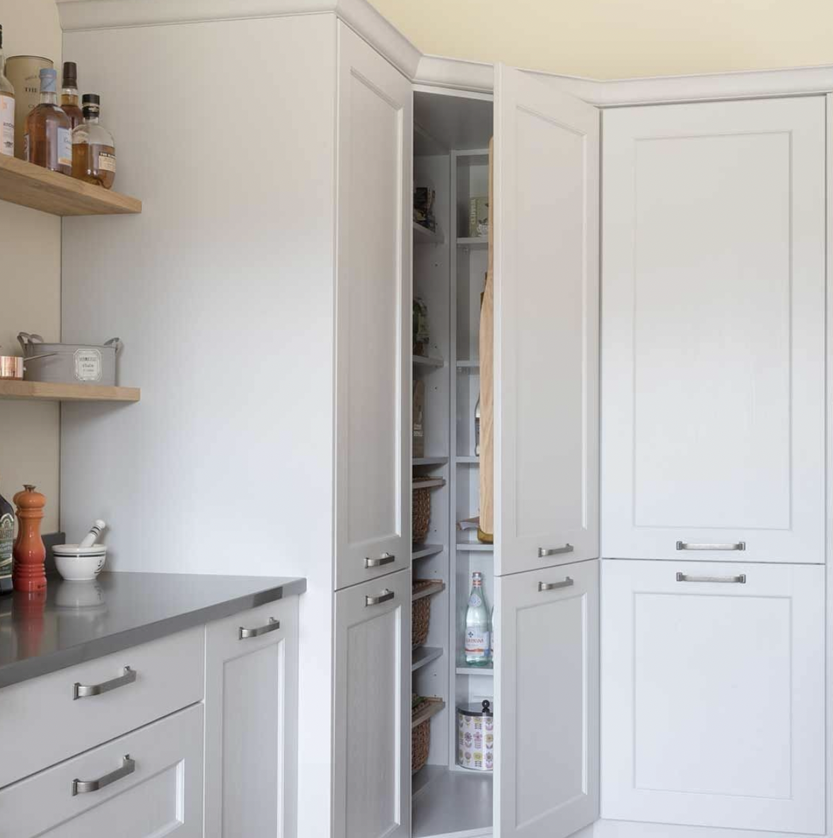 35 Amazing Corner Pantry Ideas For Easy Access