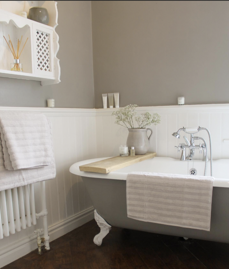 30 Beautiful Grey Bathroom Ideas To Bring A Sense Of Calm