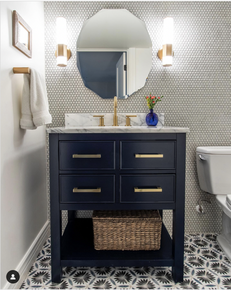 25 Gorgeous Penny Tile Ideas For A Retro Vibe