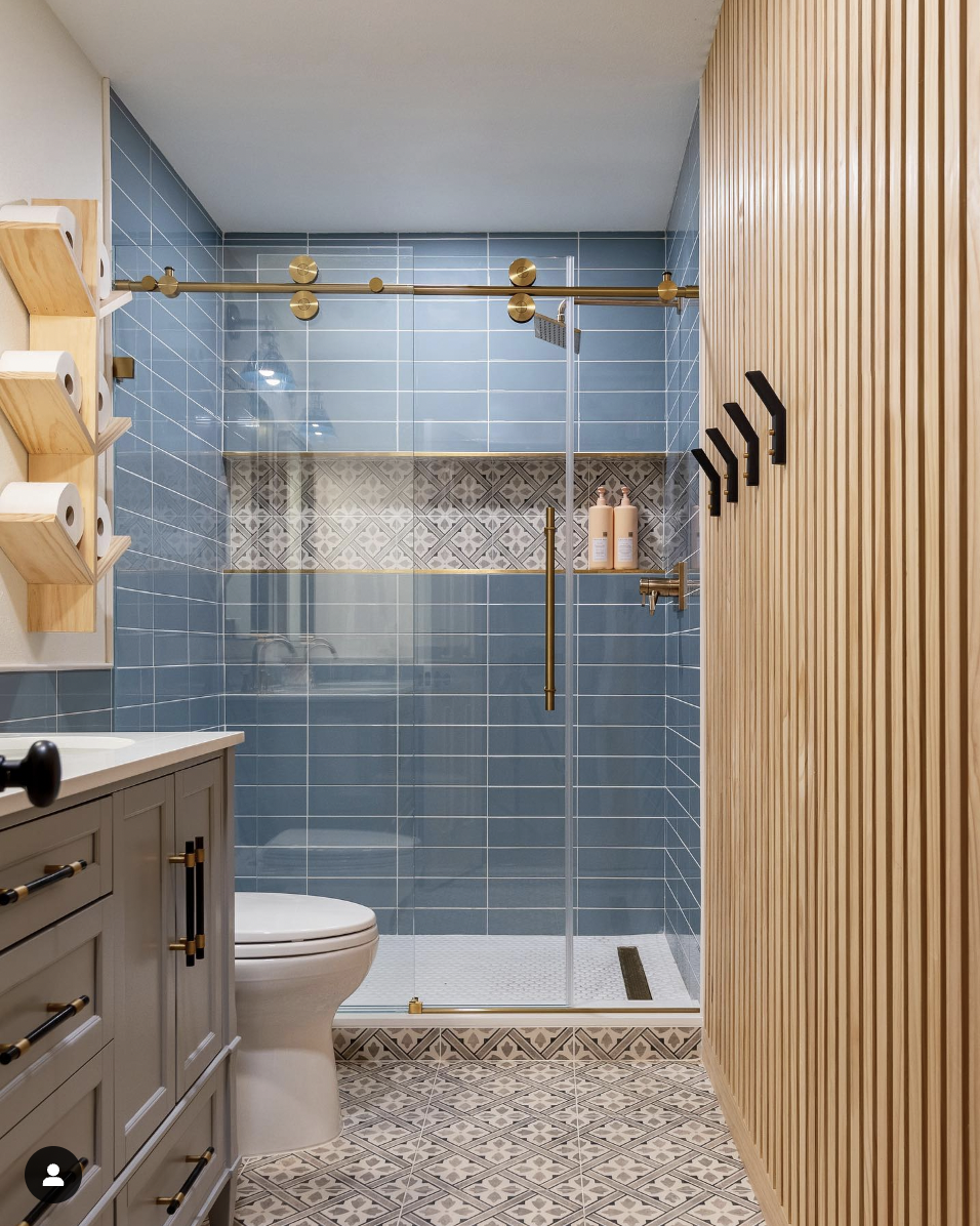 30 Beautiful Small Bathroom Tile Ideas You Will Love