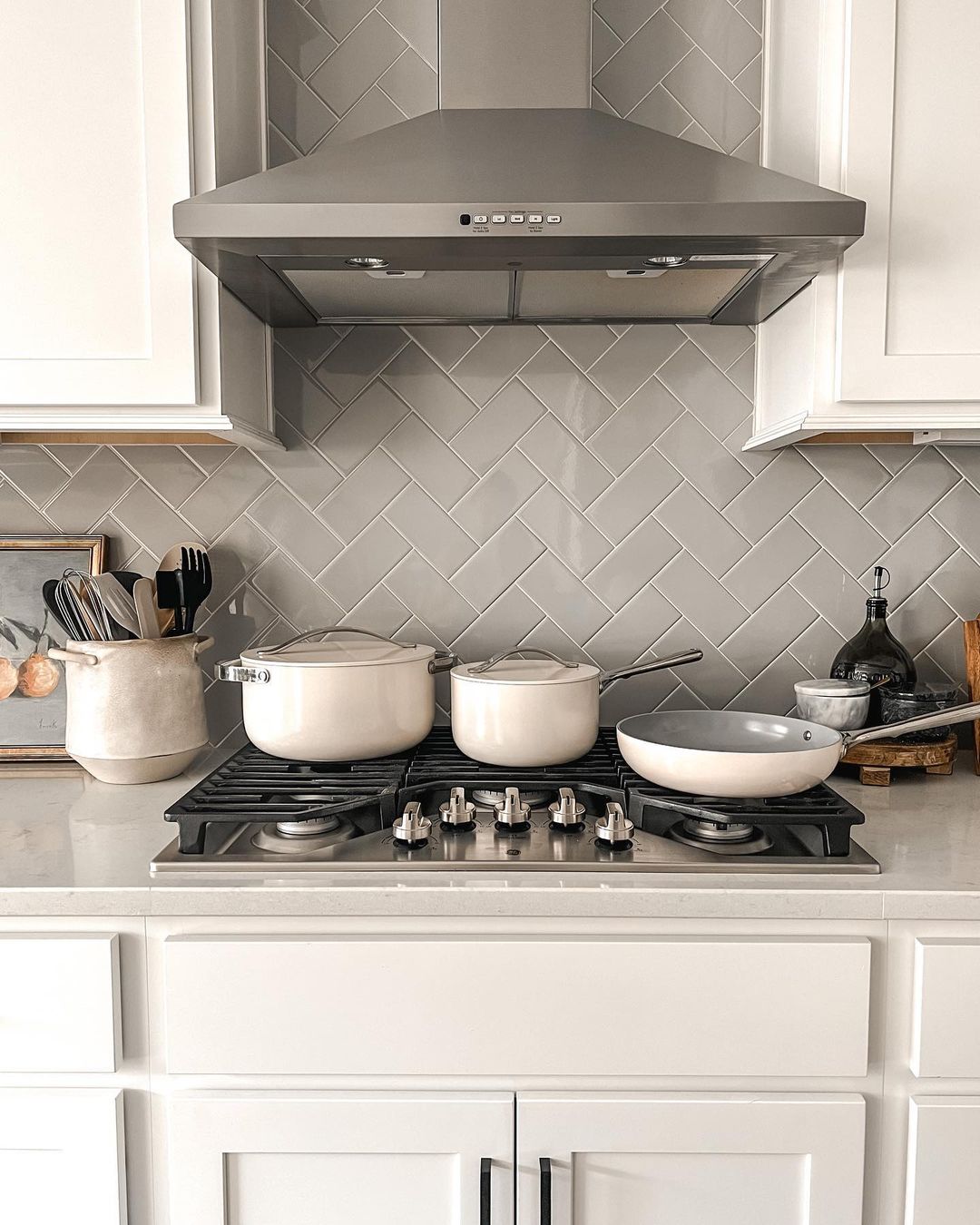 35 Beautiful Backsplash Behind Stove Ideas You Should Try