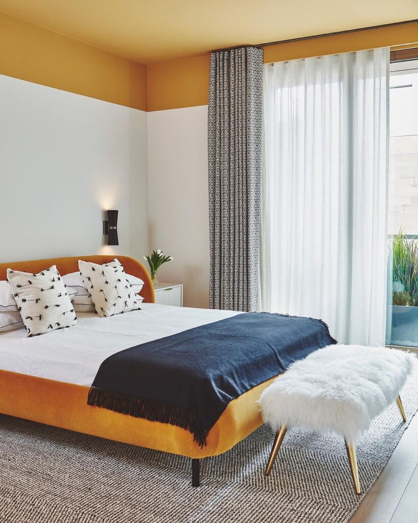 29 Beautiful And Dramatic Accent Ceiling Ideas You Should See