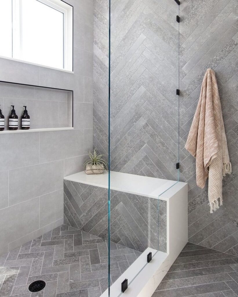 26 Beautiful Shower Tile Combination Ideas You Will Love