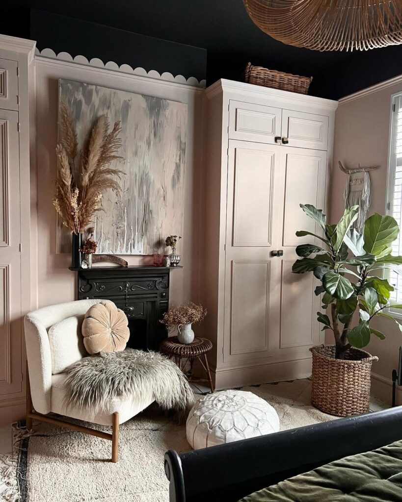 22 Chic And Elegant Bedroom Chair Ideas You Will Love