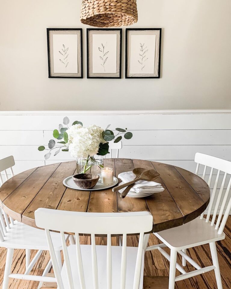 30 Beautiful Centerpieces For Round Dining Tables You Should Try