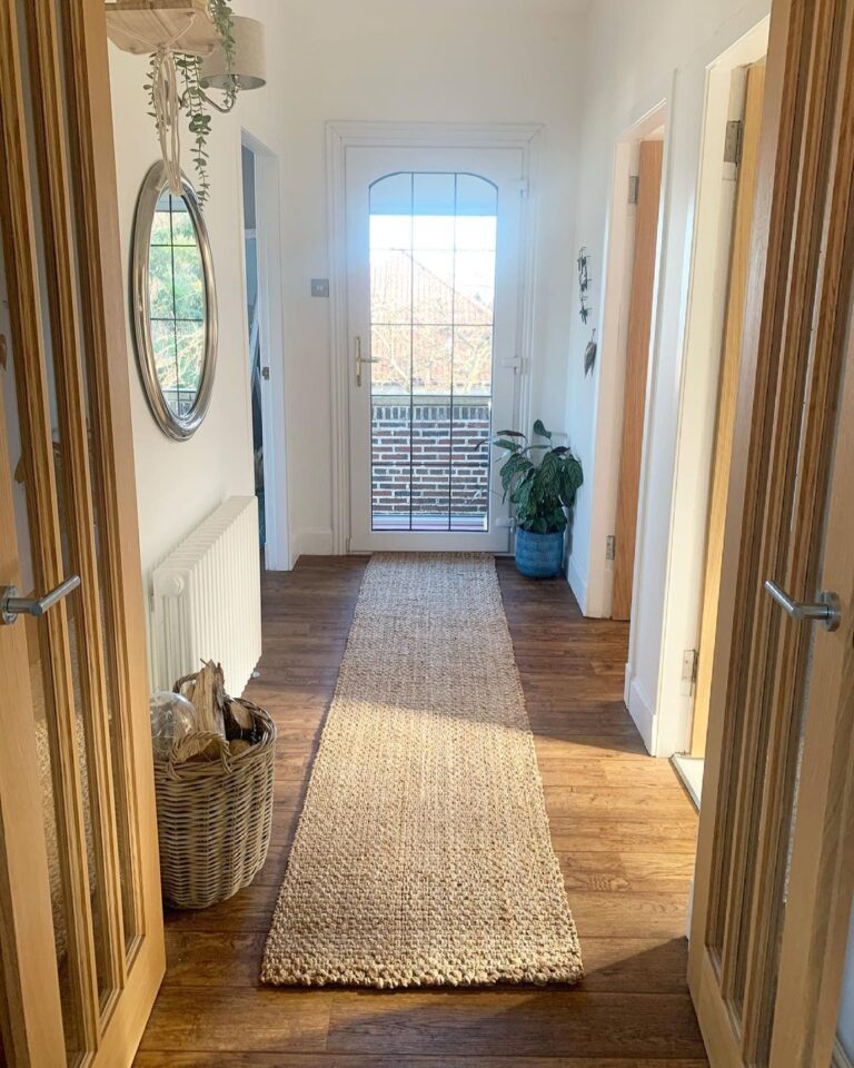 35 Elegant And Luxurious Hallway Runners Ideas You Should See