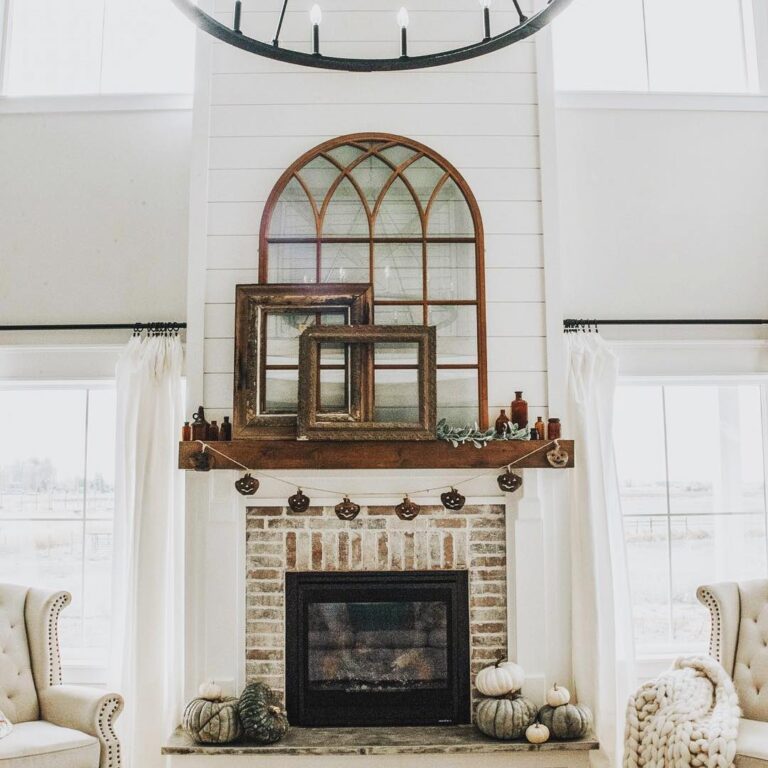 25 Beautiful And Elegant Tall Wall Decor Ideas You Should See