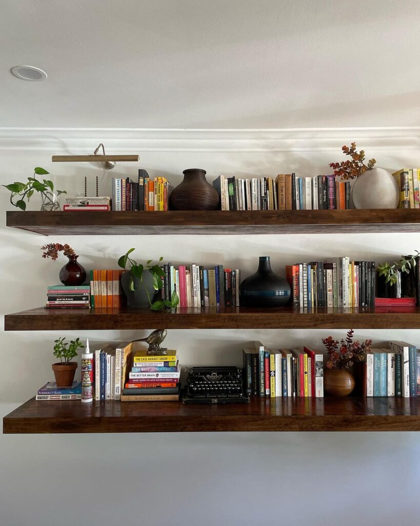 25 Stylish And Functional Long Floating Shelves Ideas