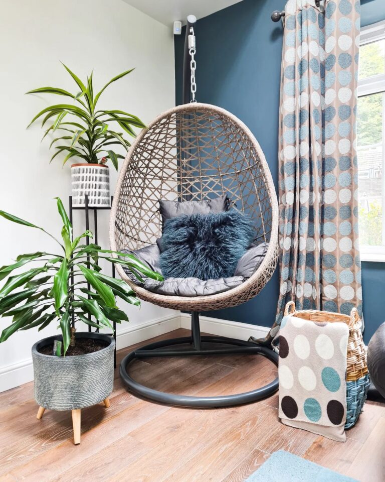 25 Modern And Stylish Indoor Egg Chair Ideas You Will Love