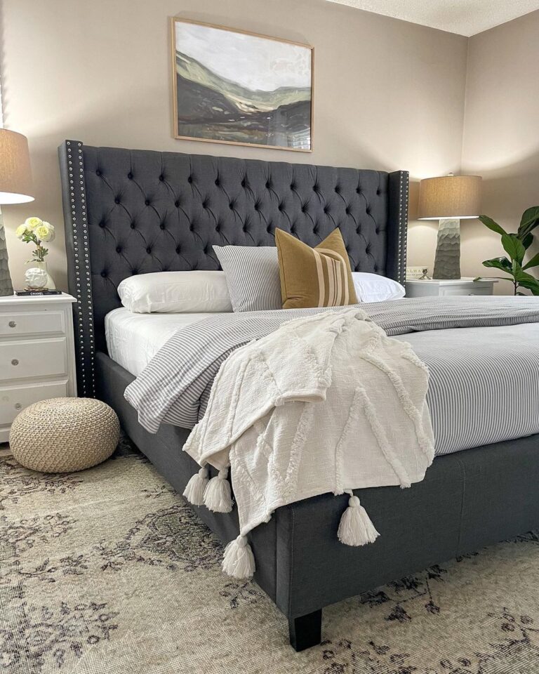 30 Beautiful Tufted Headboard Ideas You Should See