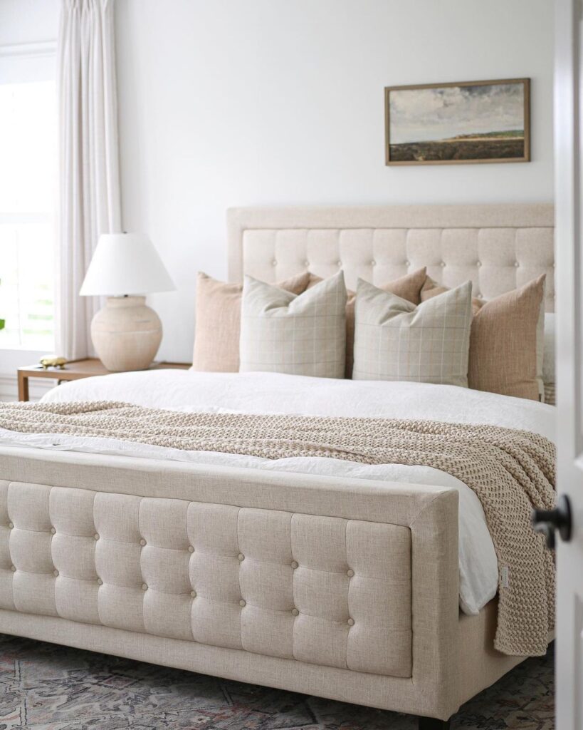 30 Beautiful Tufted Headboard Ideas You Should See