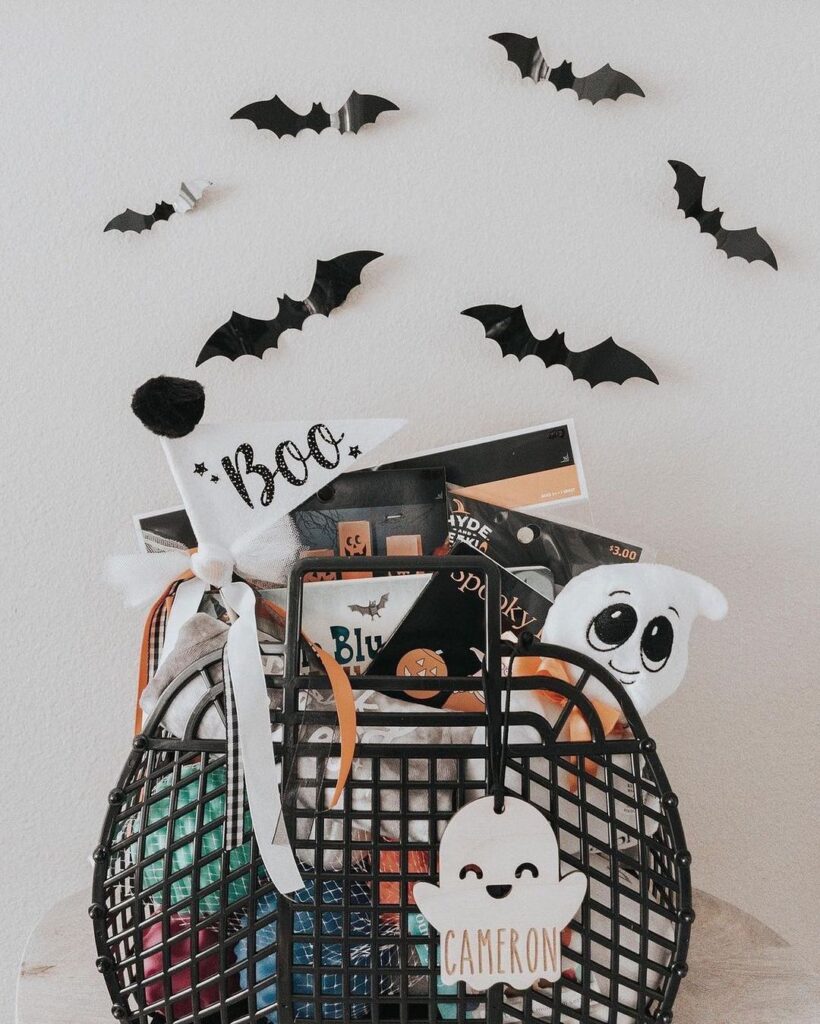 35 Super Delicious And Creative Spooky Basket Ideas For You