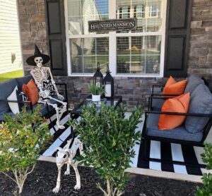 20 Spooktacular Outdoor Skeleton Decor Ideas You Should Try