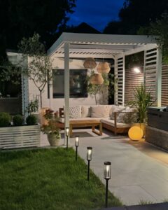 What Is a Veranda? Here's What You Should Know About It!