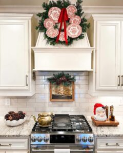 25 Vibrant Kitchen Christmas Decor Ideas You Should Try!
