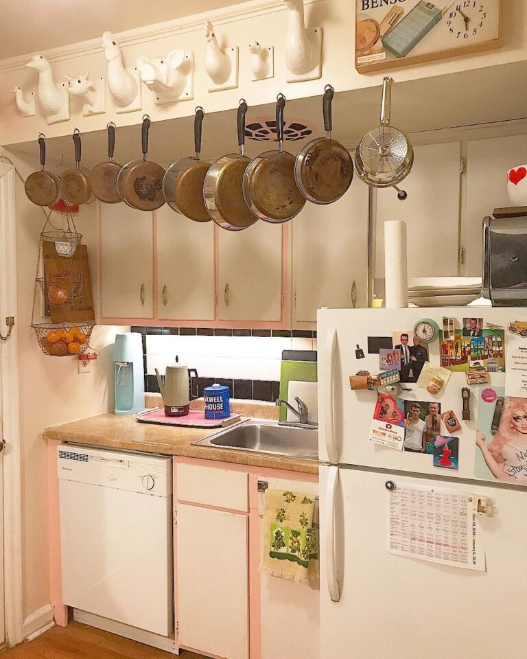 20 Vintage And Retro 1960s Kitchen Ideas You Will Love