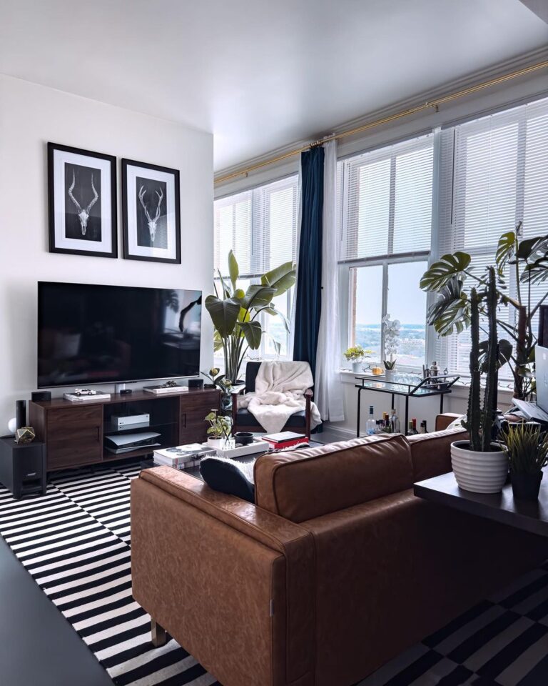 20 Minimalistic And Aesthetic Bachelor Pad Ideas For You