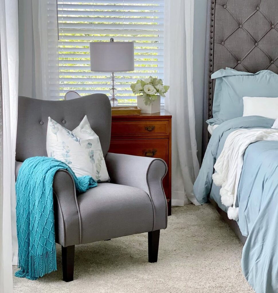 25 Super Cozy And Serene Bedroom Corner Ideas For You