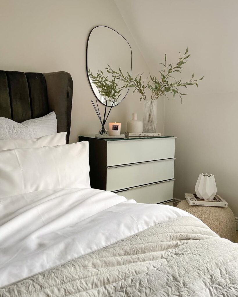 25 Super Cozy And Serene Bedroom Corner Ideas For You