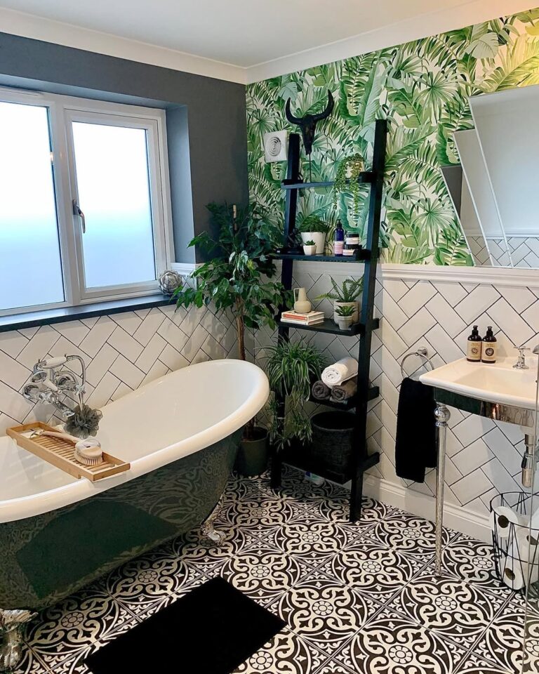 25 Chic And Glamorous Art Deco Bathroom ideas You Should See