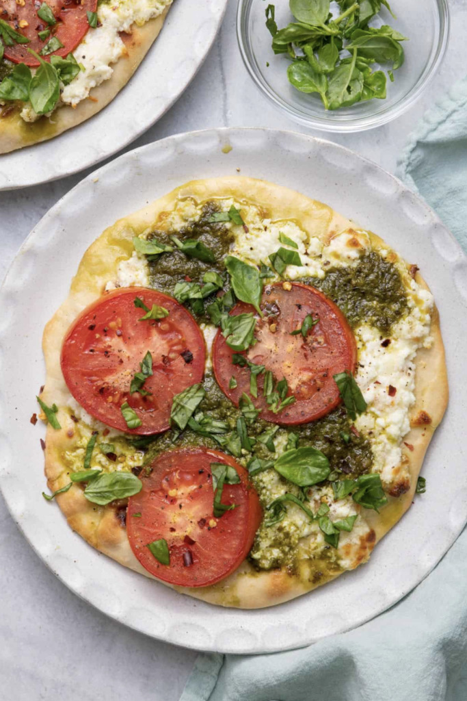 25 Yummy And Flavourful Flat Bread Pizza Recipes