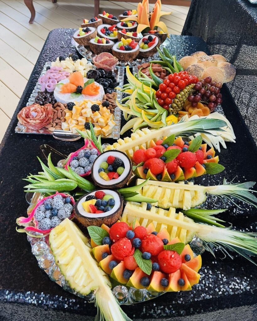 31 Super Delicious Mexican Fruit Table Ideas You Will Love