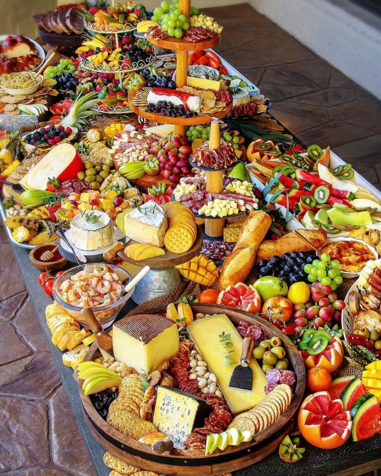 31 Super Delicious Mexican Fruit Table Ideas You Will Love