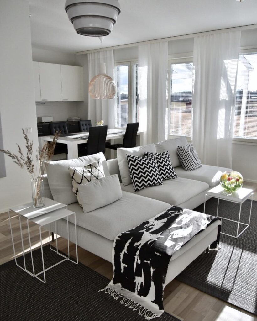 25 Bright And Airy Sun Soaked Living Room Ideas