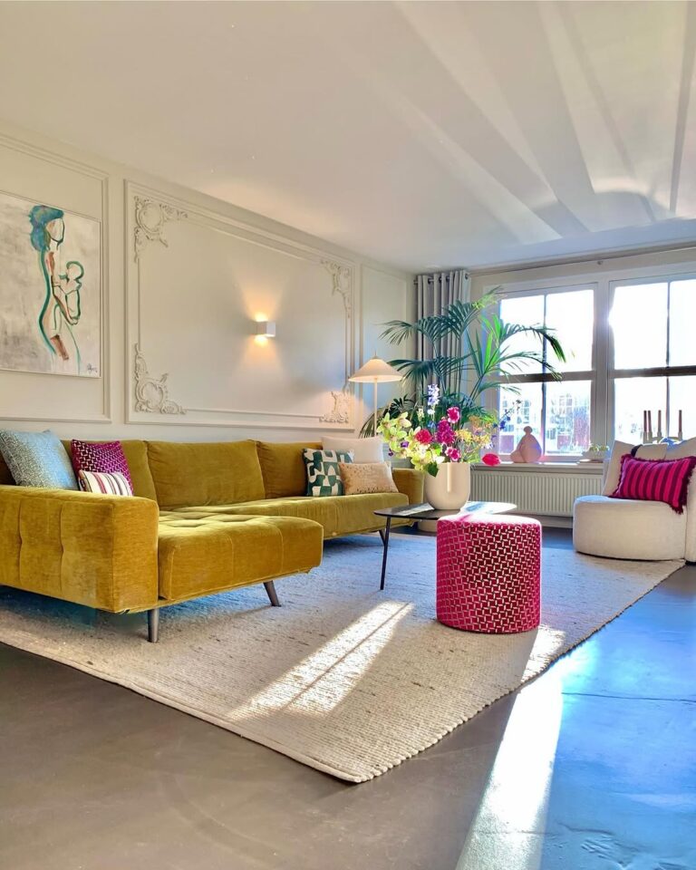 25 Bright And Airy Sun Soaked Living Room Ideas