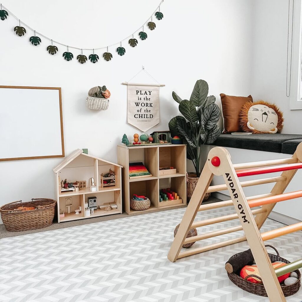 25 Adventurous And Engaging Indoor Jungle Gym Playroom Ideas For Kids